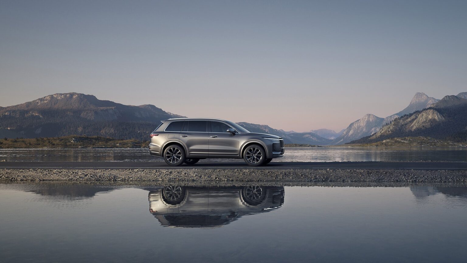 Li Auto kicks off 2024 with configuration updates for L-series models