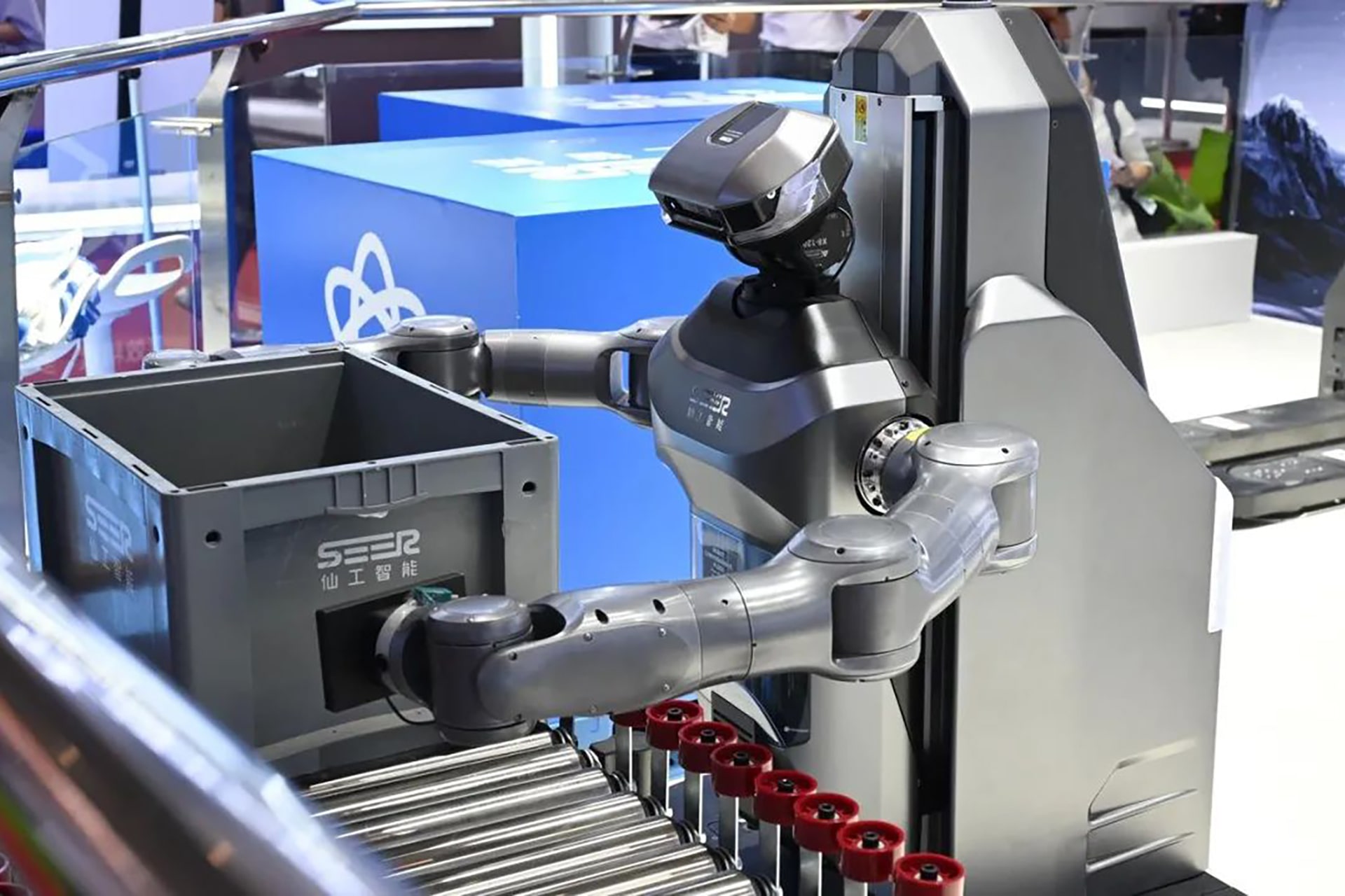 Taking the pulse of China’s humanoid robot push at WRC 2025