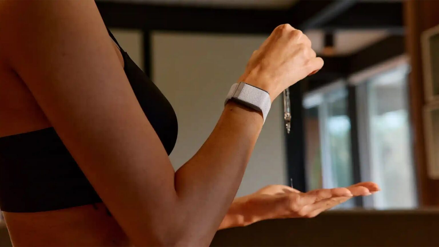 Meet Whoop, the new face of fitness wearables that ditch the screen